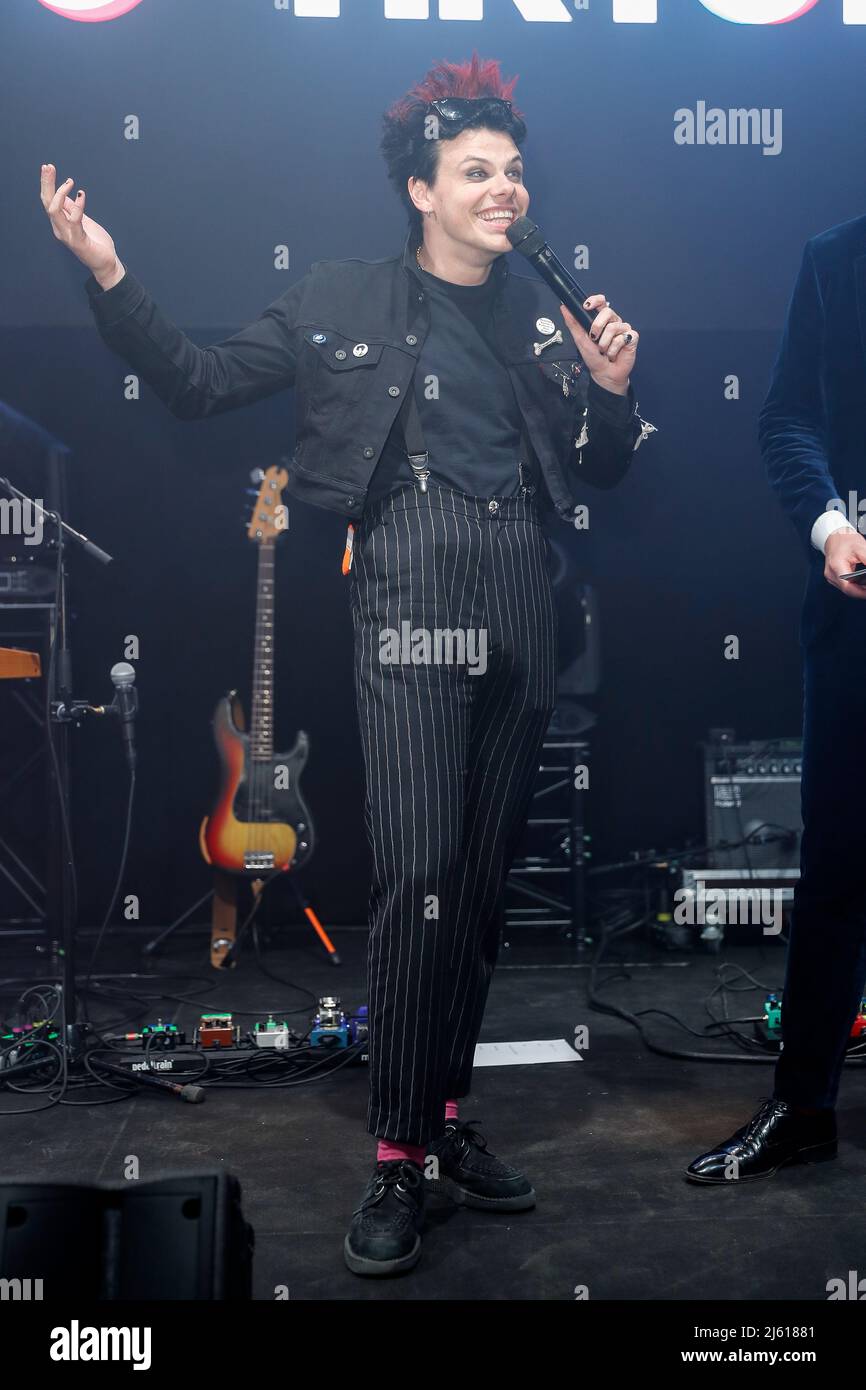 Dominic richard harrison hi-res stock photography and images - Alamy