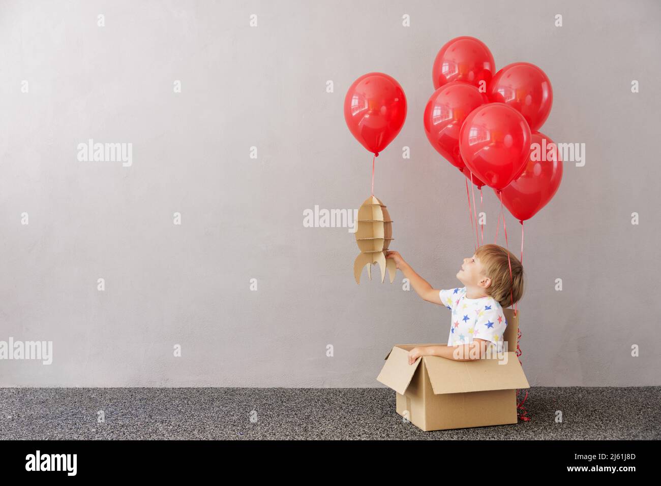 Boy in pilot costume hi-res stock photography and images - Alamy