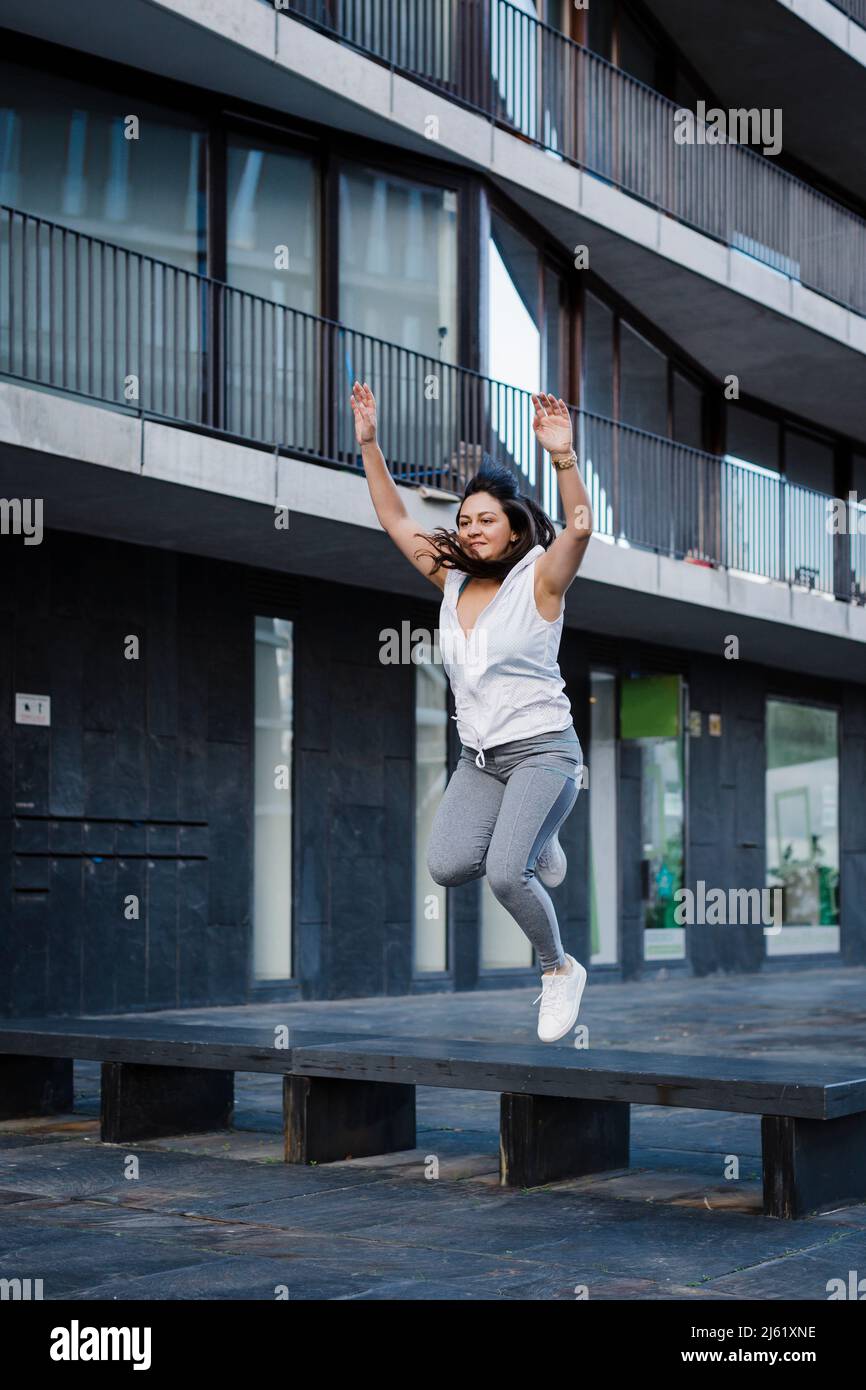 Social building exterior hi-res stock photography and images - Alamy