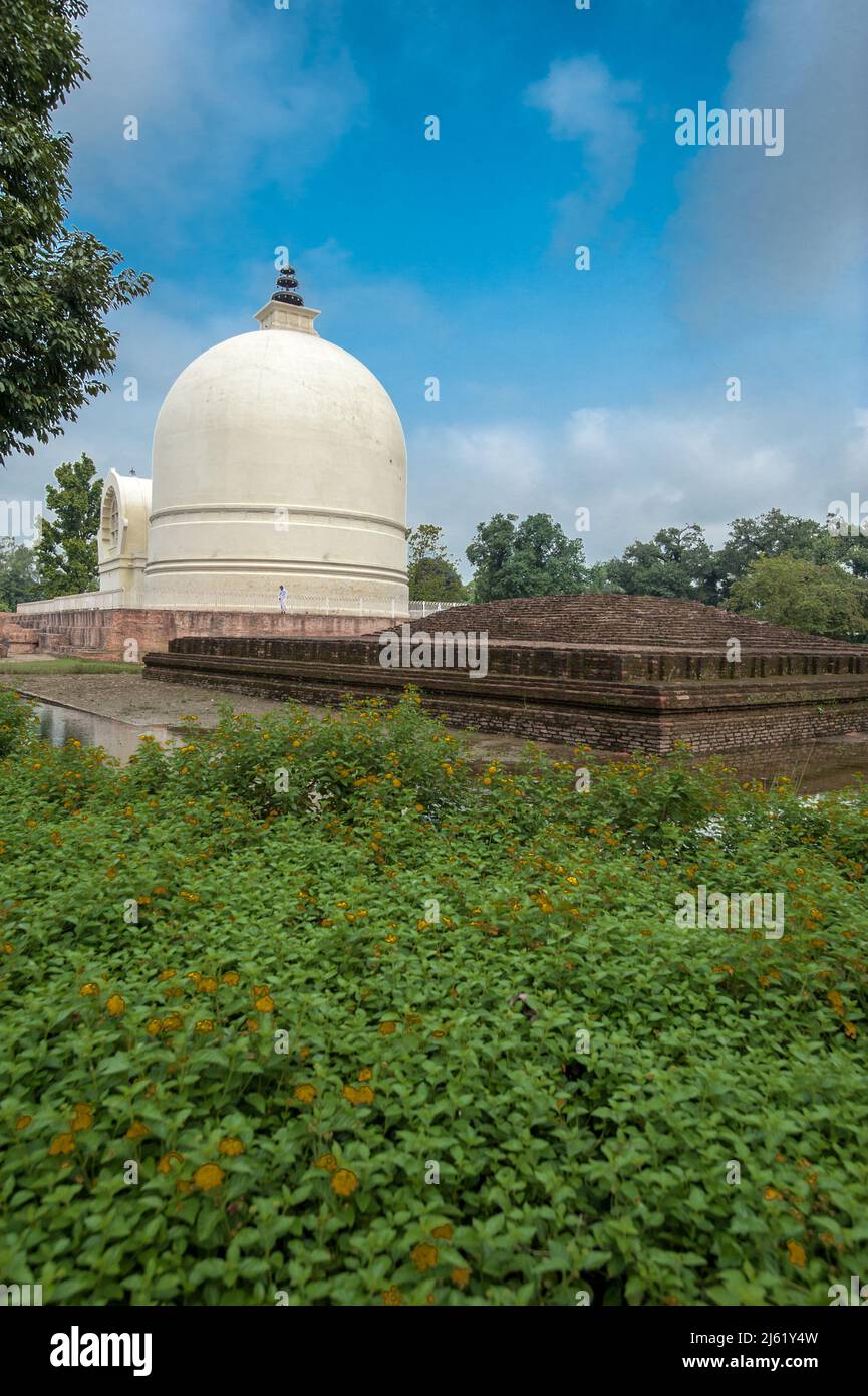 08 28 2008 The Parinirvana Temple with the Parinirvana Stupa ...