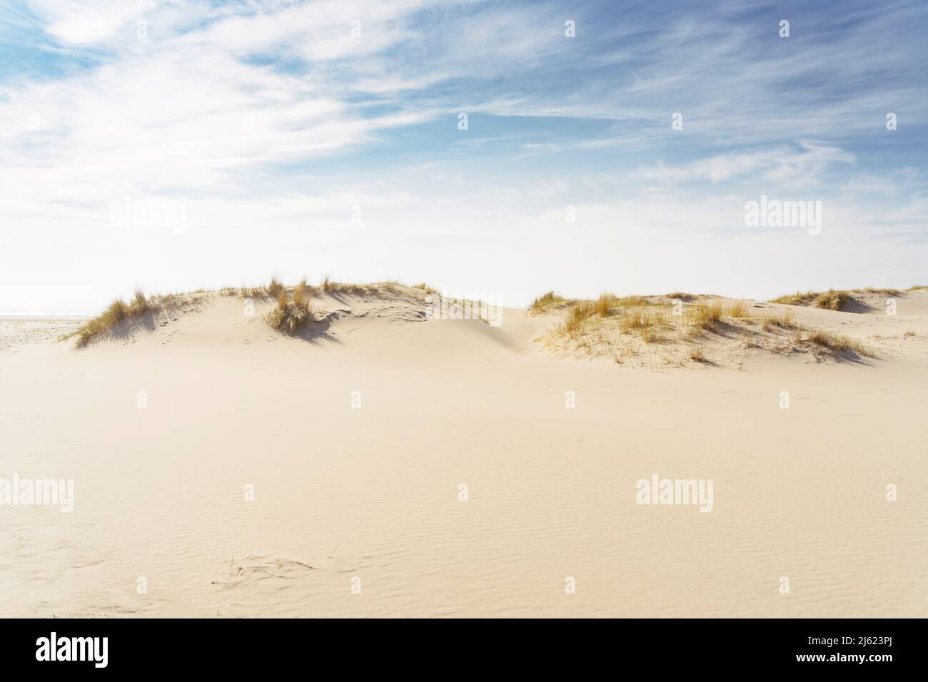 Under sand hi-res stock photography and images - Alamy