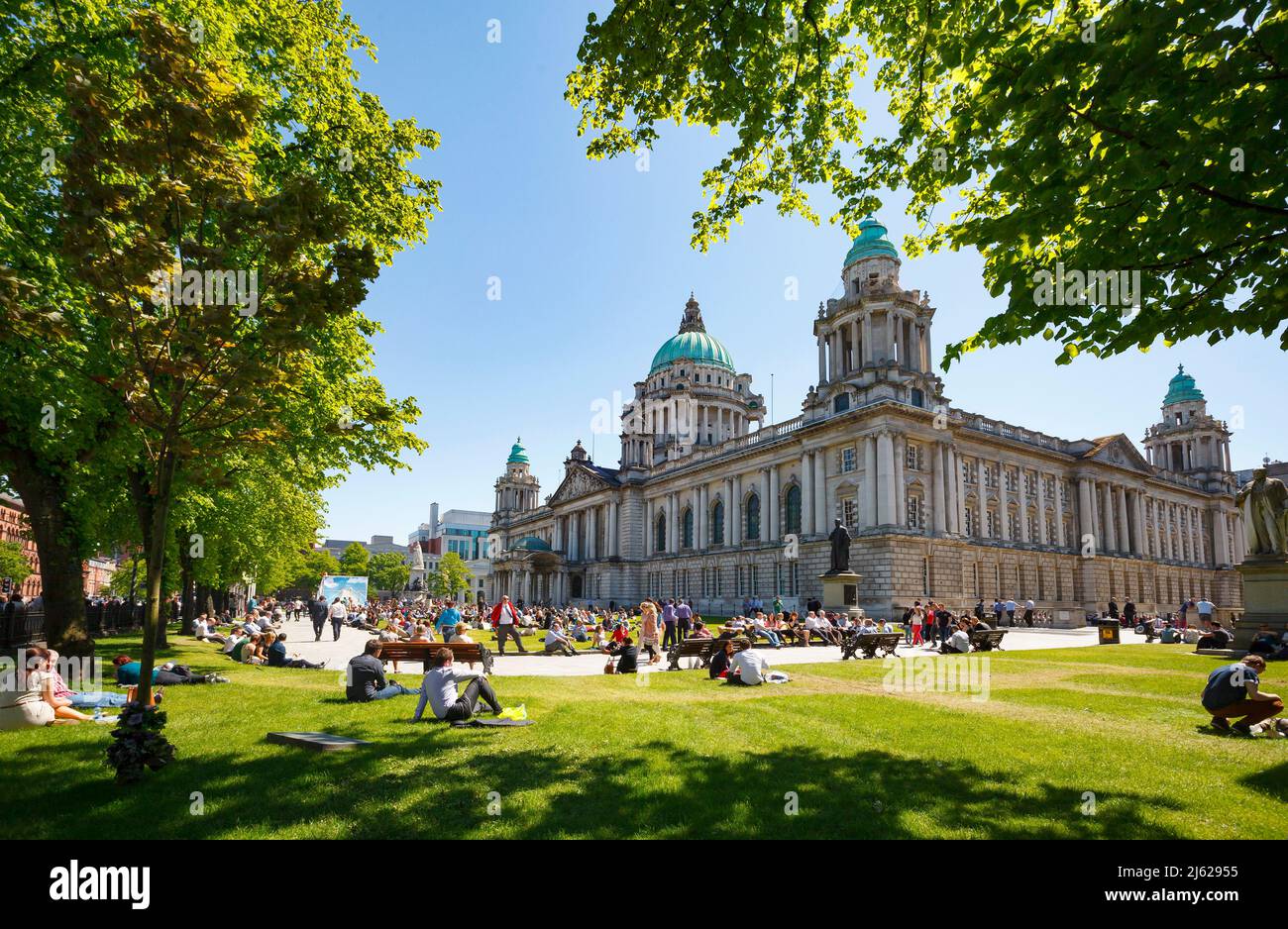 Belfast City Hall, Donegall Square, Belfast, Northern Ireland Stock ...