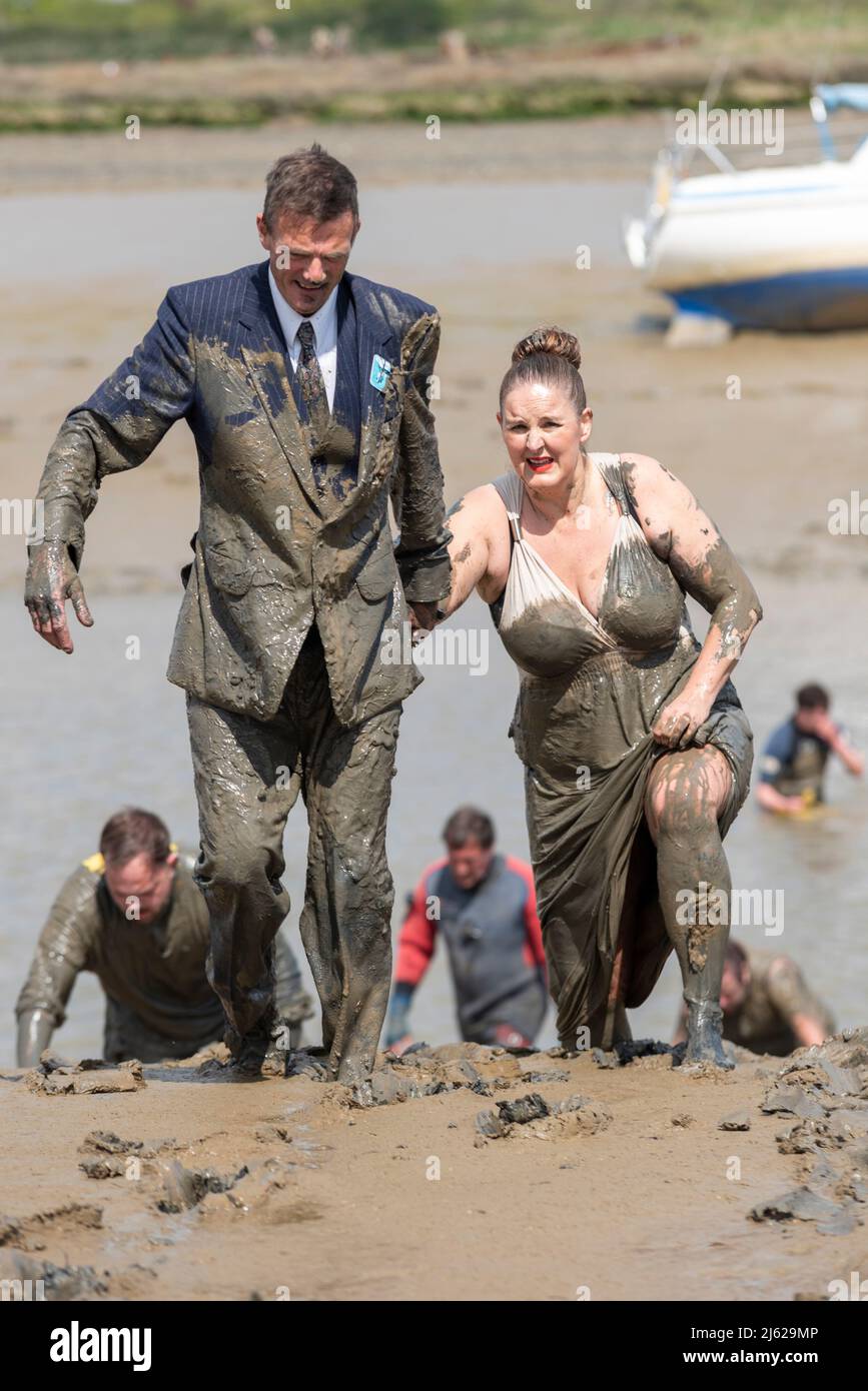 Grunge Guys Wallow In Mud