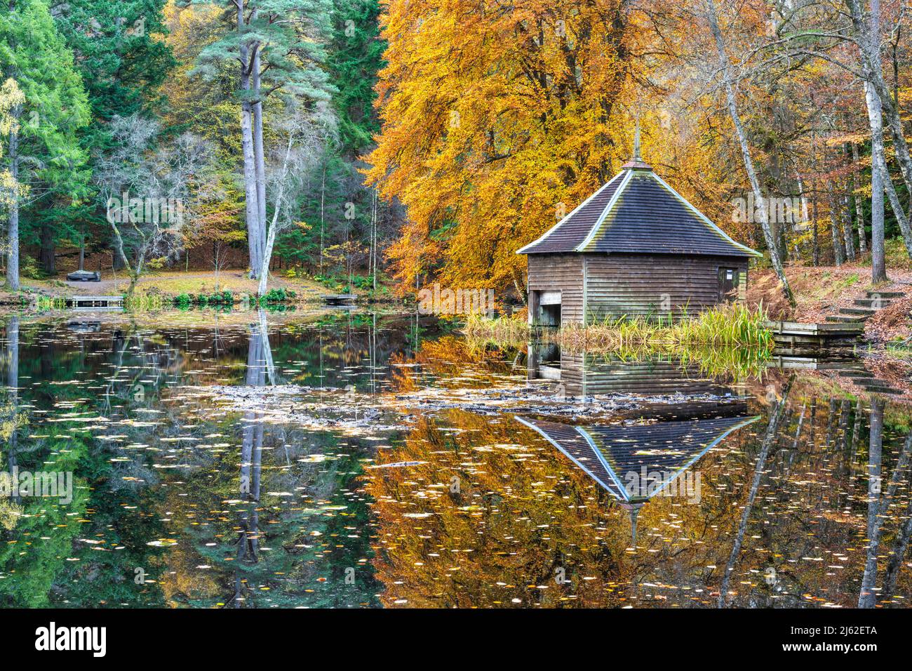 Loch dunmore hi-res stock photography and images - Alamy