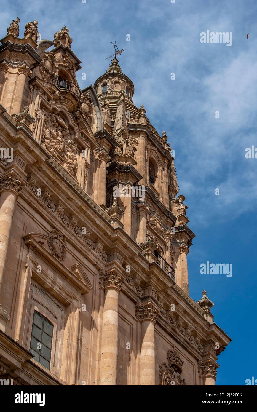 Torre medieval de la casa hi-res stock photography and images - Alamy