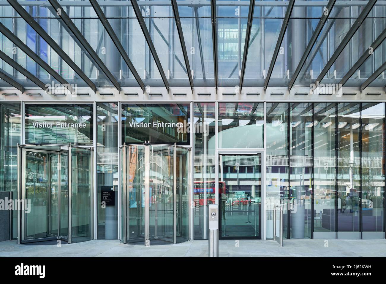 Revolving entrance doors to the Francis Crick biomedical research ...