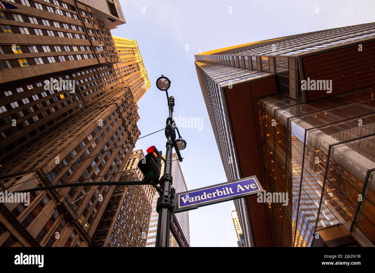 42nd street sign, new york hi-res stock photography and images - Alamy