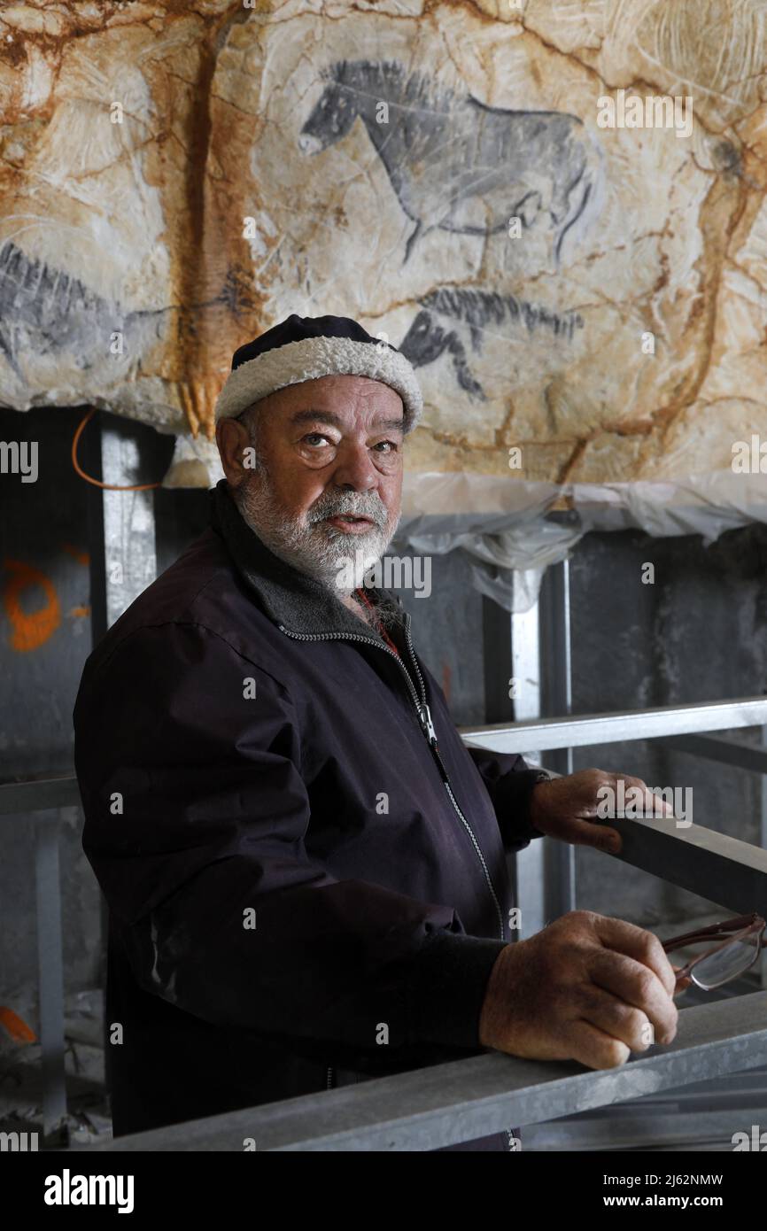 Henri Cosquer during the visit of the Cosquer cave construction.The ...