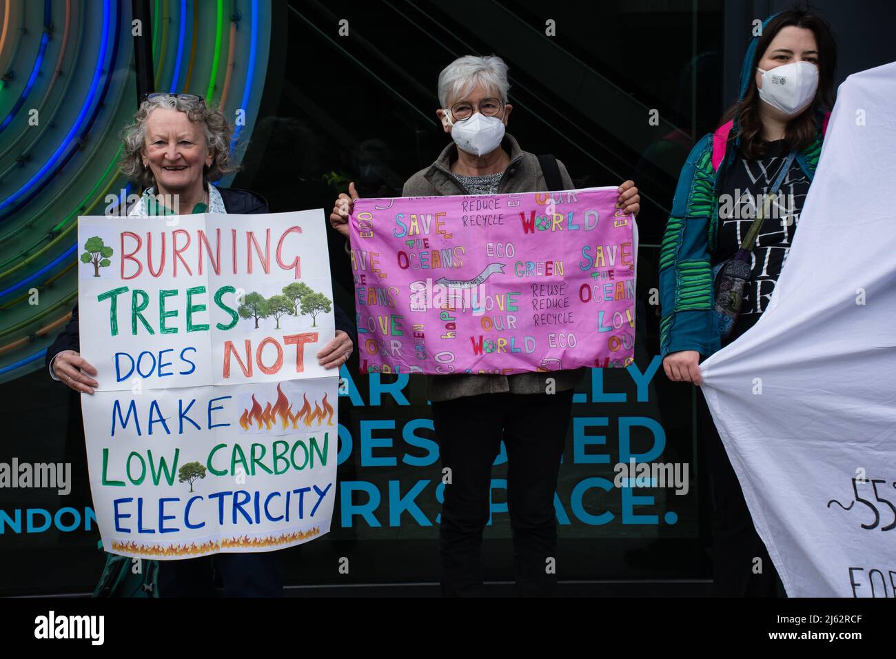 Drax AGM,200 Aldersgate St, London, UK. 27 April 2022. Protest against ...