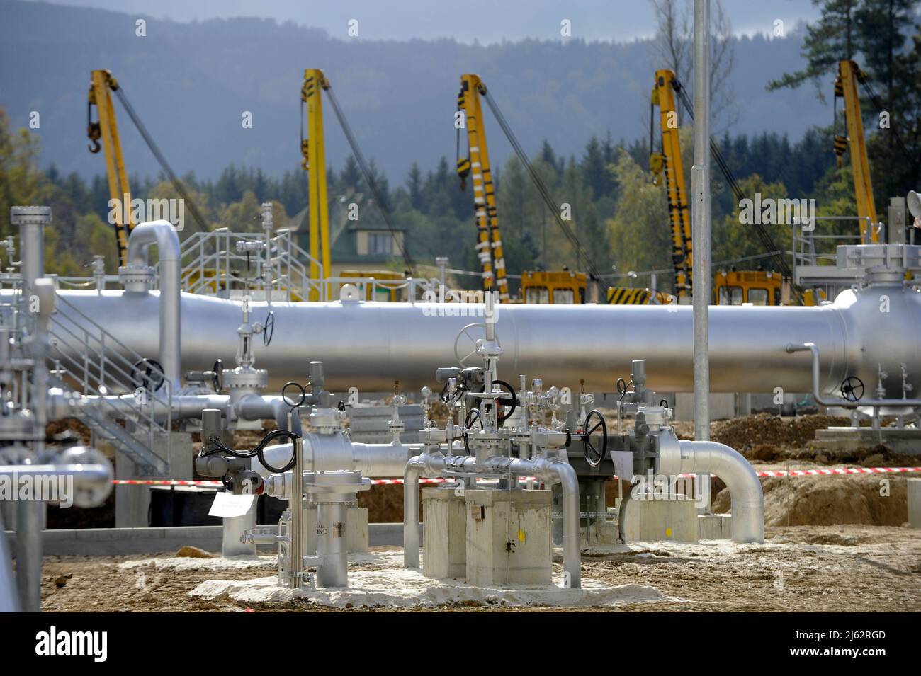 ***FILE PHOTO*** Gazela Pipeline - border transfer gas station in ...
