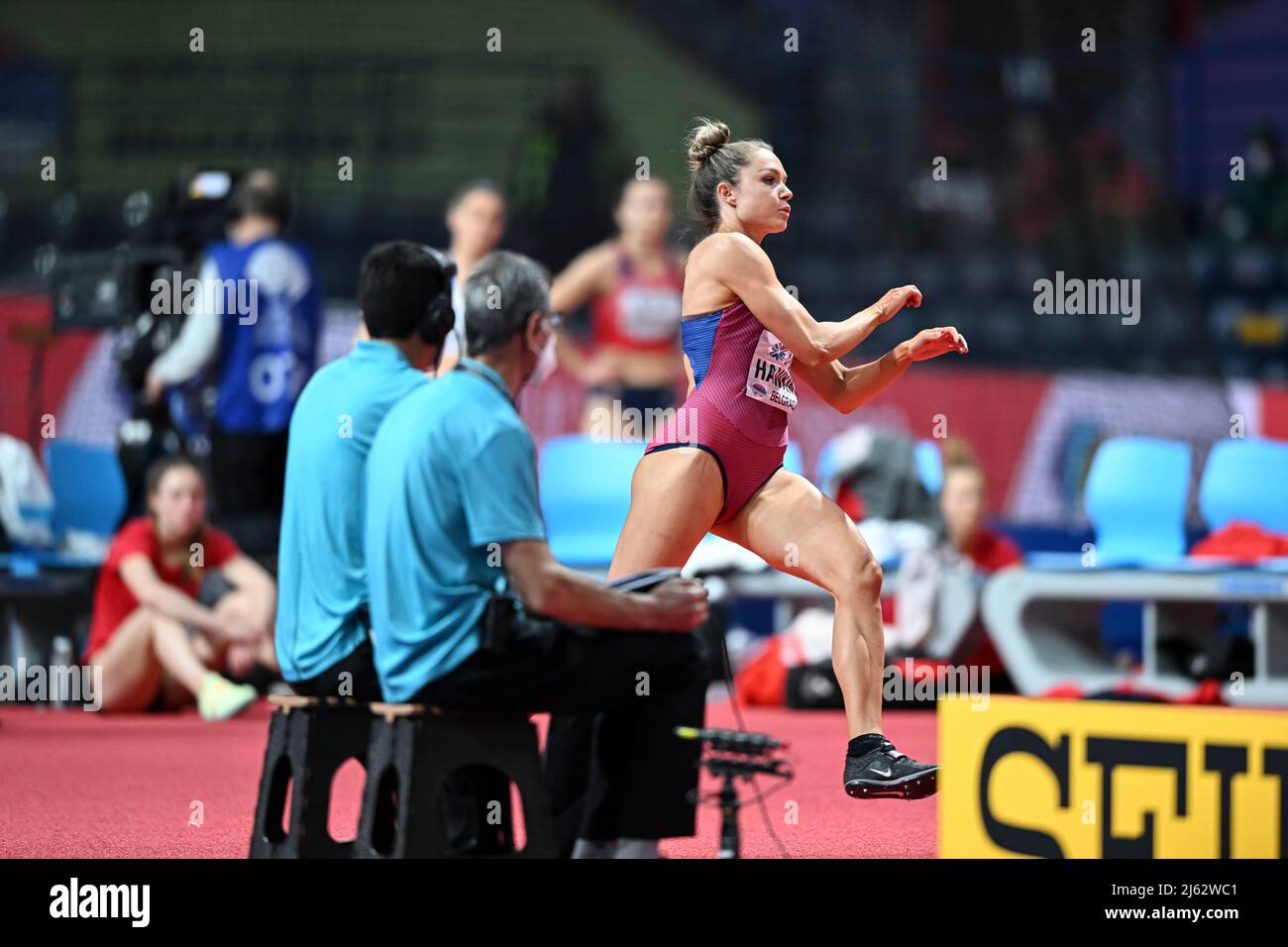 Chari Hawkins participating in the Belgrade 2022 World Indoor ...