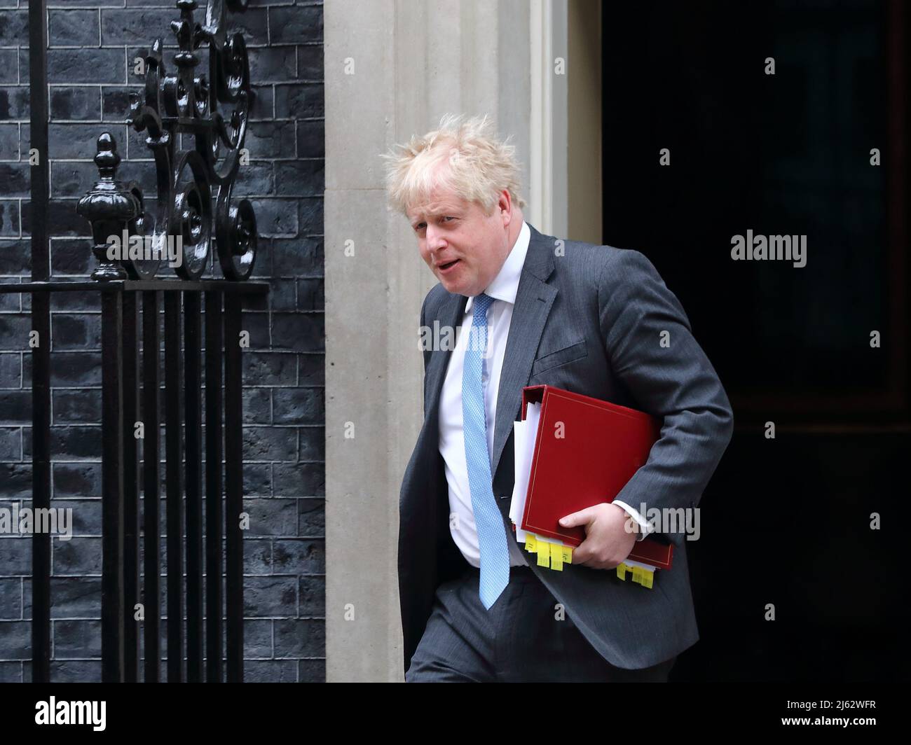 Boris johnson 10 downing street hi-res stock photography and images - Alamy