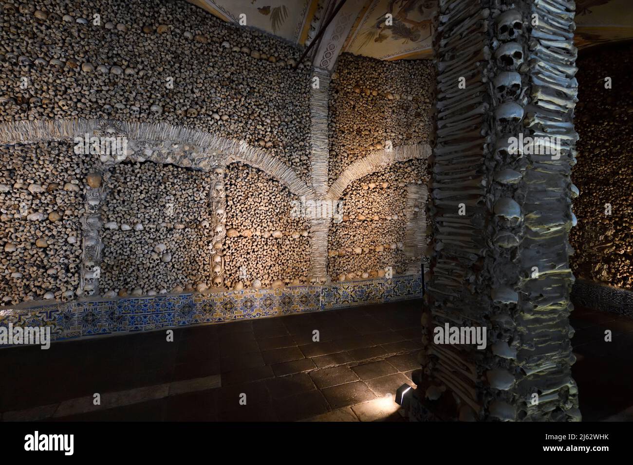 Walls of bones hi-res stock photography and images - Alamy