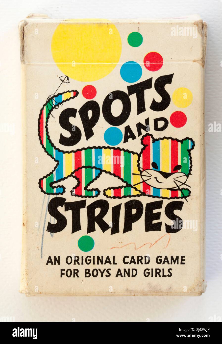 Kids playing cards hi-res stock photography and images - Alamy