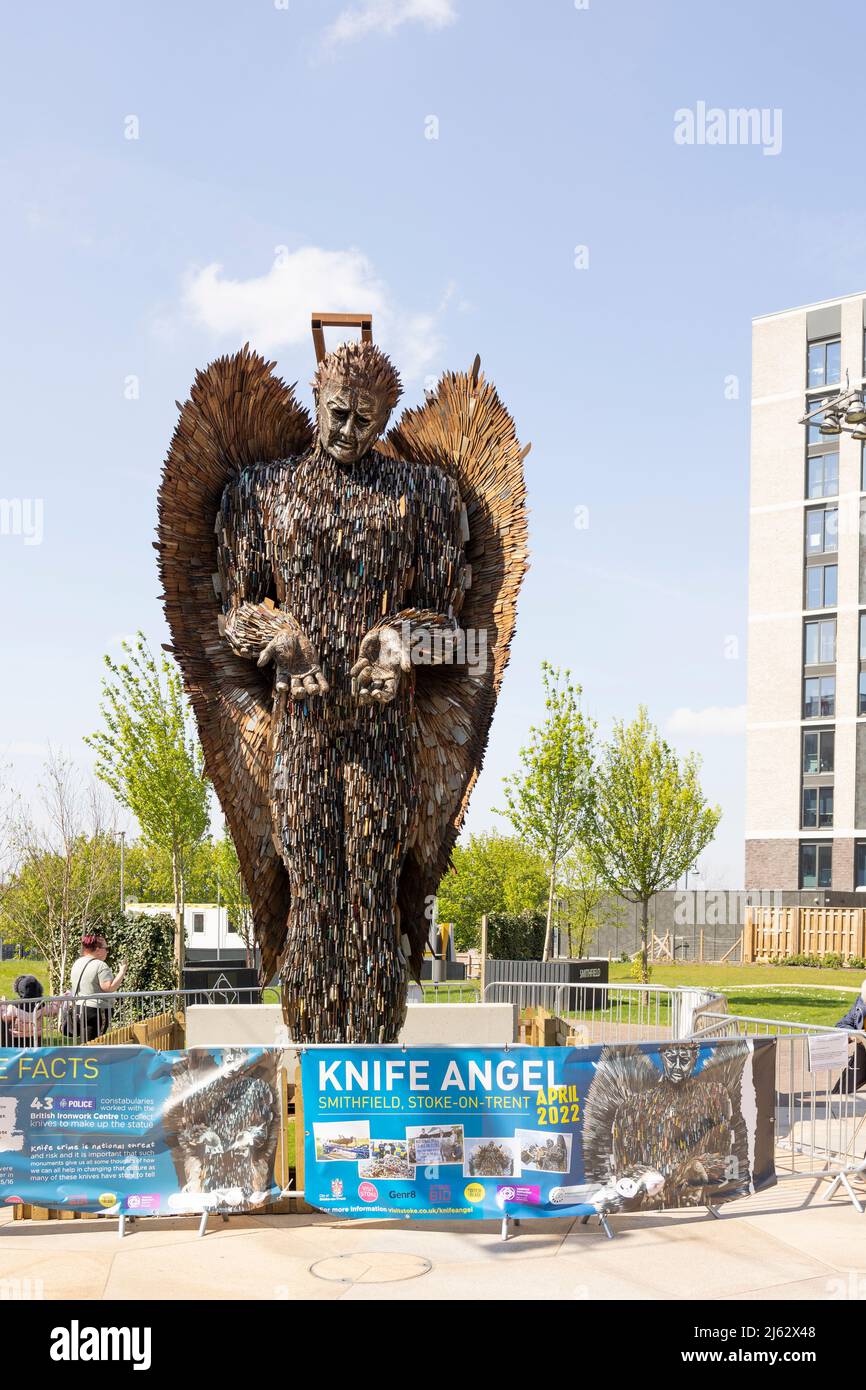 British ironworks centre sculpture park hi-res stock photography and ...