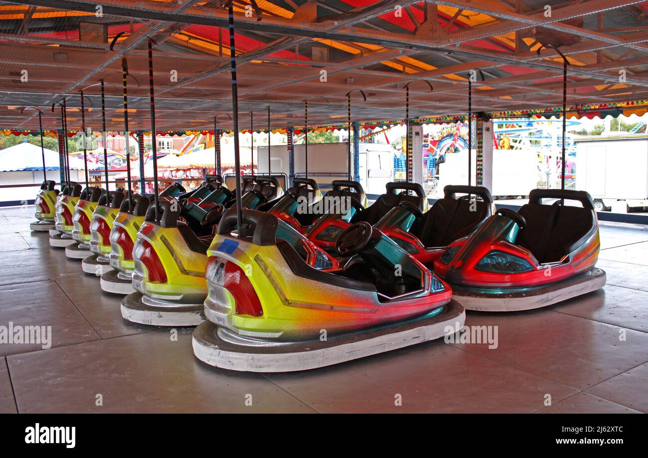 Two Rows of Dodgem Cars on a Fun Fair Ride Stock Photo - Alamy