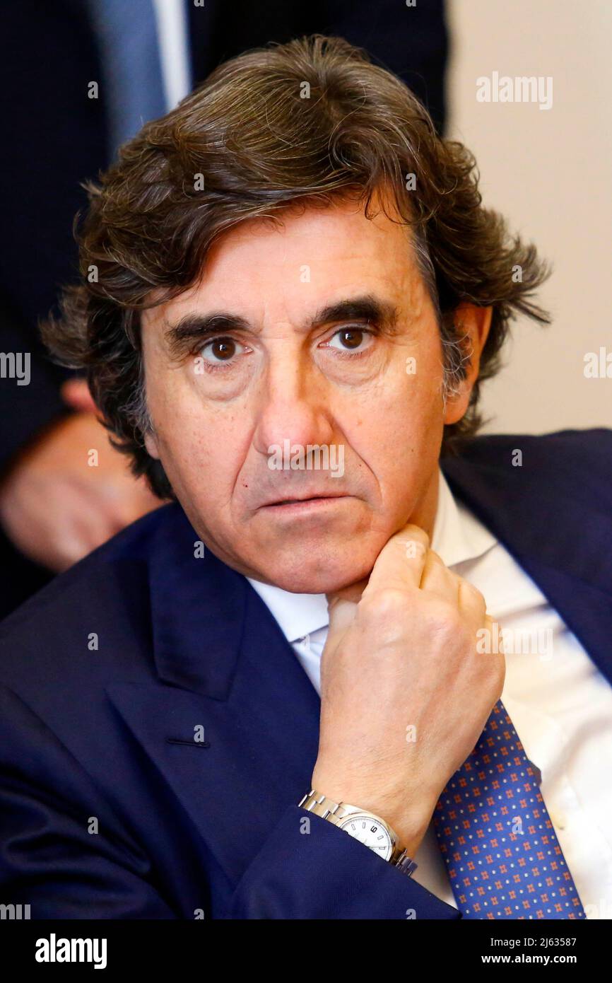 Rizzoli corriere della sera hi-res stock photography and images - Alamy