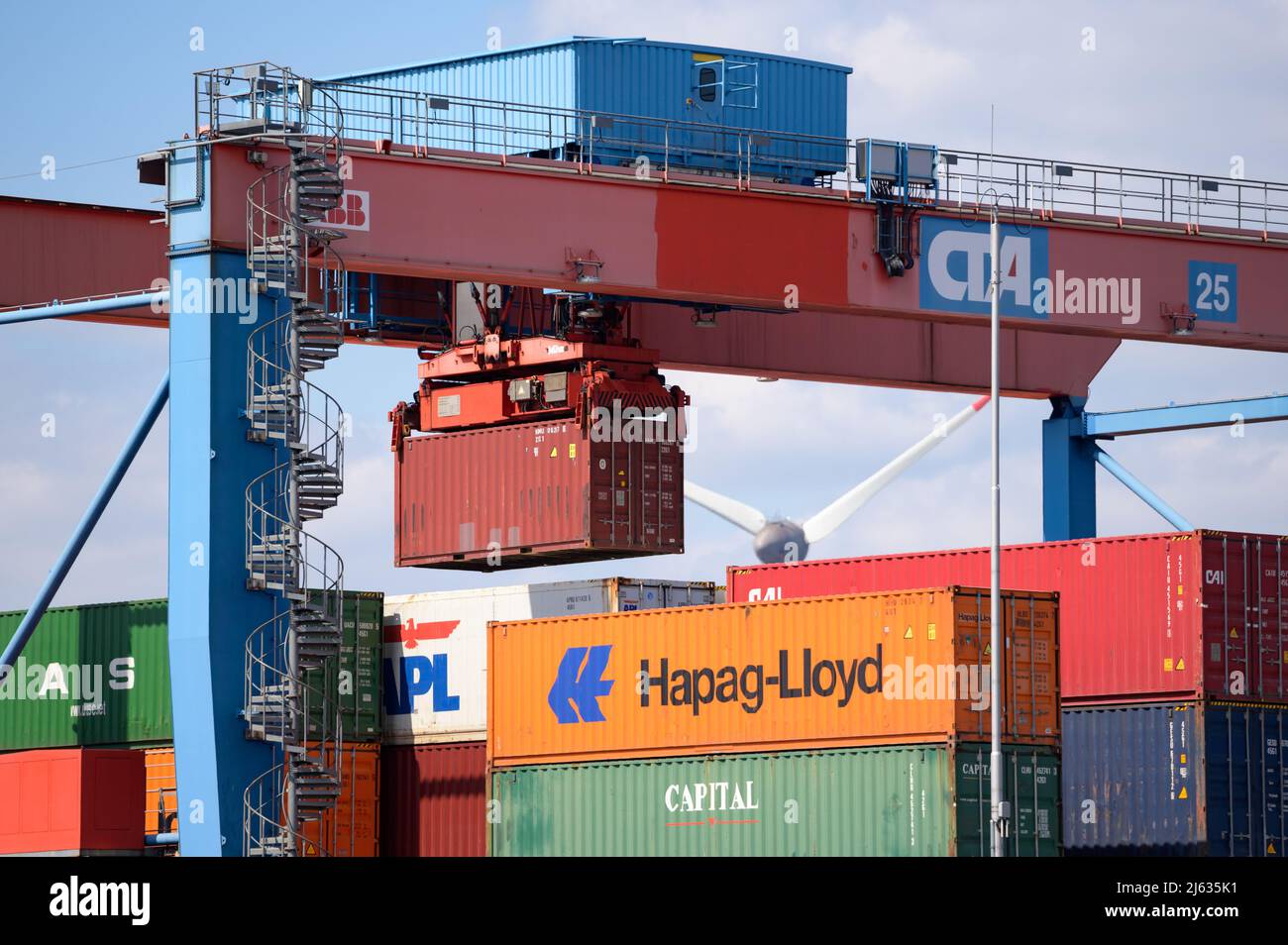 Hamburg, Germany. 27th Apr, 2022. A container is loaded on the premises ...