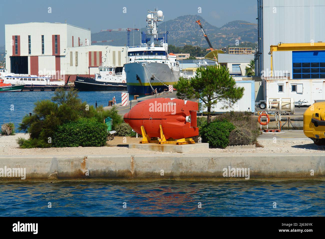 French research hi-res stock photography and images - Alamy