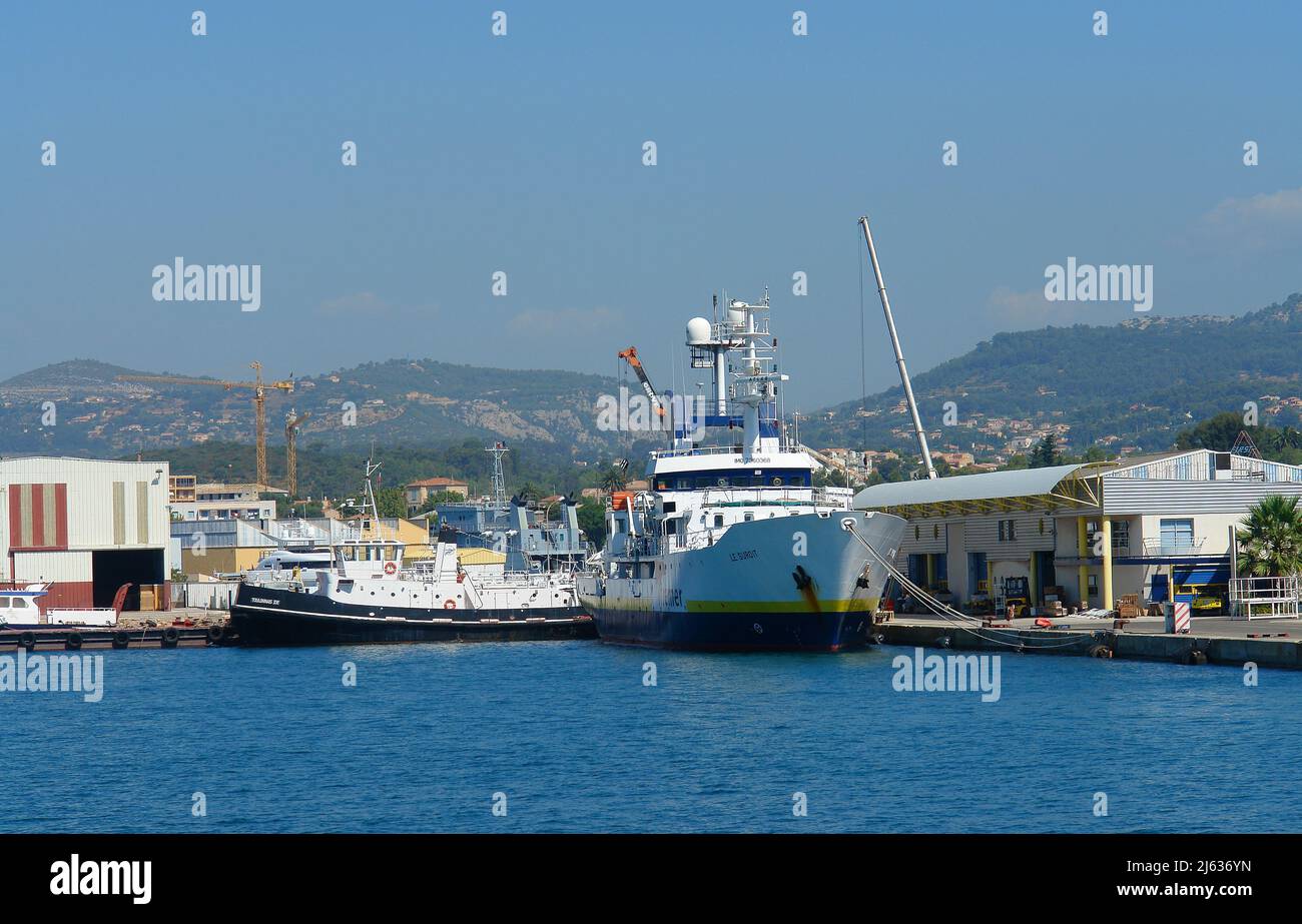 French research submarine hi-res stock photography and images - Alamy