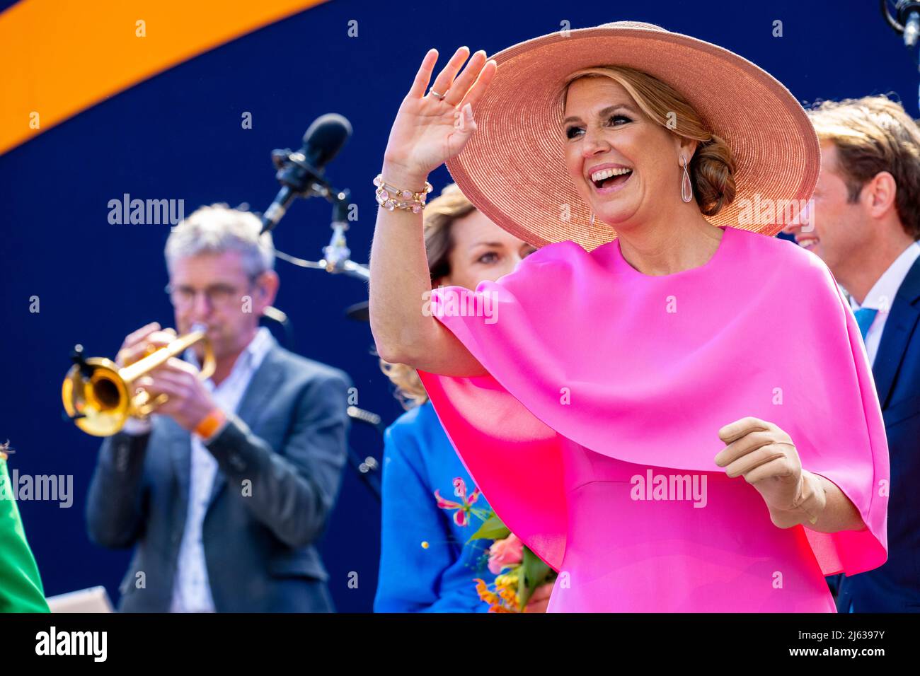 Queen Maxima of the Netherlands celebrating the King's 55th birthday ...