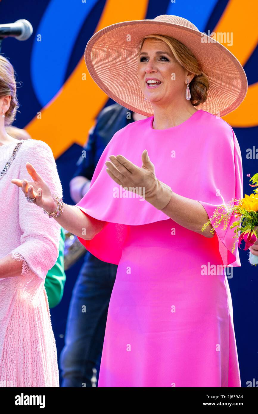 Queen Maxima of the Netherlands celebrating the King's 55th birthday ...