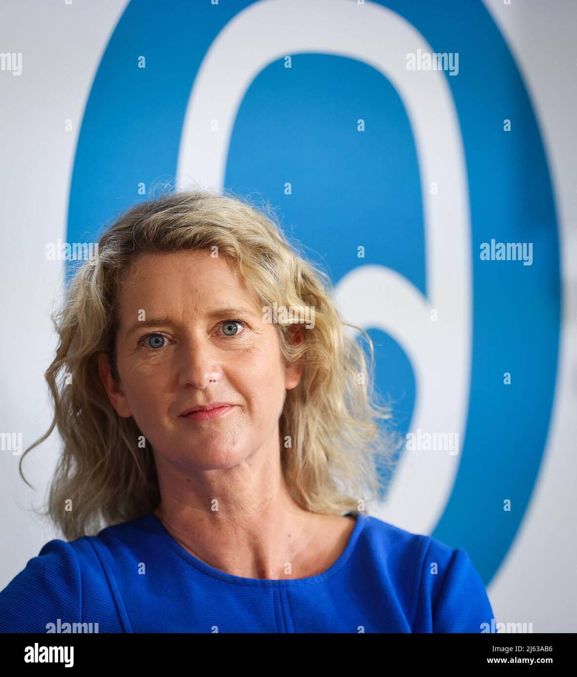 Edith heitkamper hi-res stock photography and images - Alamy