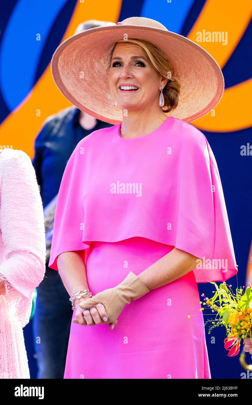 Queen Maxima of the Netherlands celebrating the King's 55th birthday ...