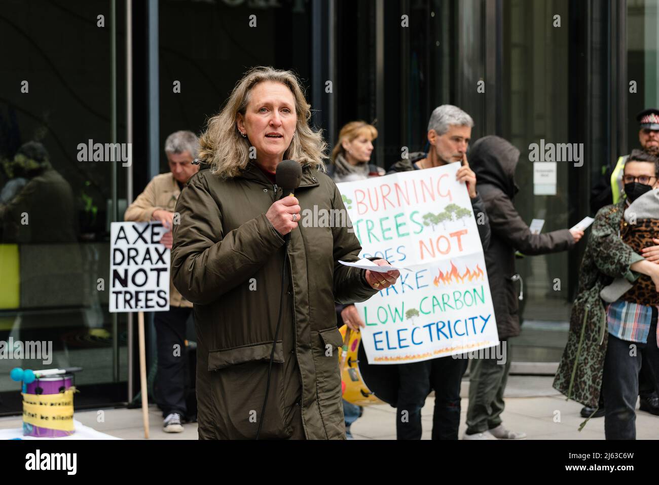 Axe drax campaigners hi-res stock photography and images - Alamy