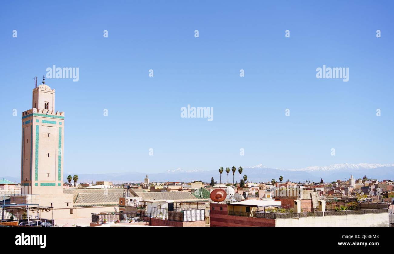 Homes rooftop hi-res stock photography and images - Alamy