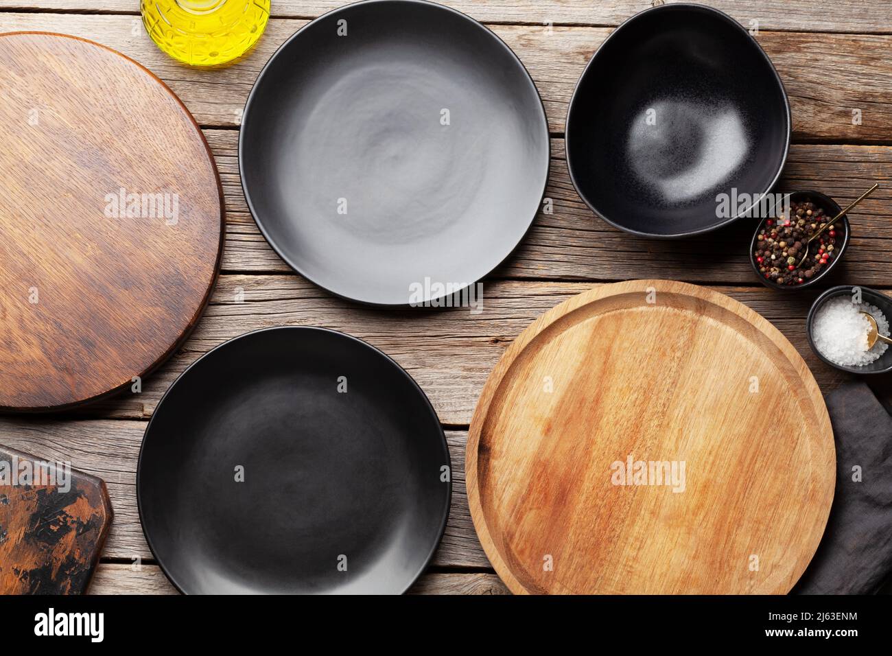 Various plate and cutting board. Top view flat lay with copy space ...