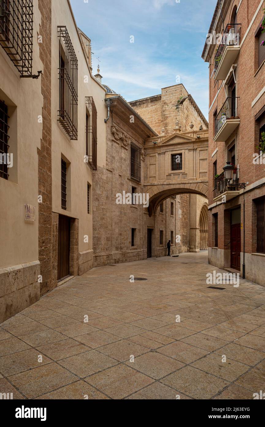 Valencia archway hi-res stock photography and images - Alamy