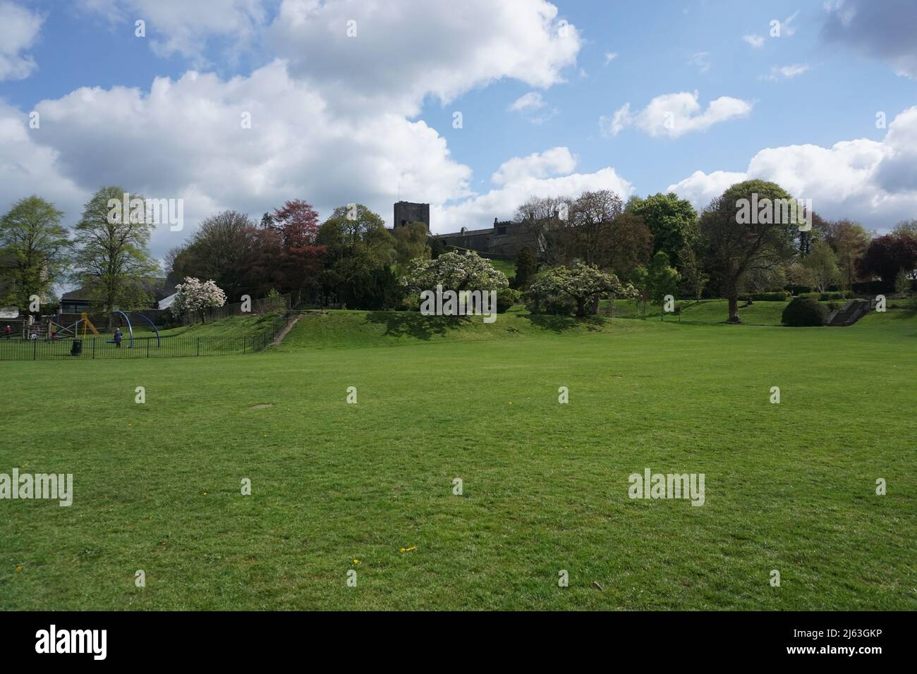 Clitheroe park hi-res stock photography and images - Alamy