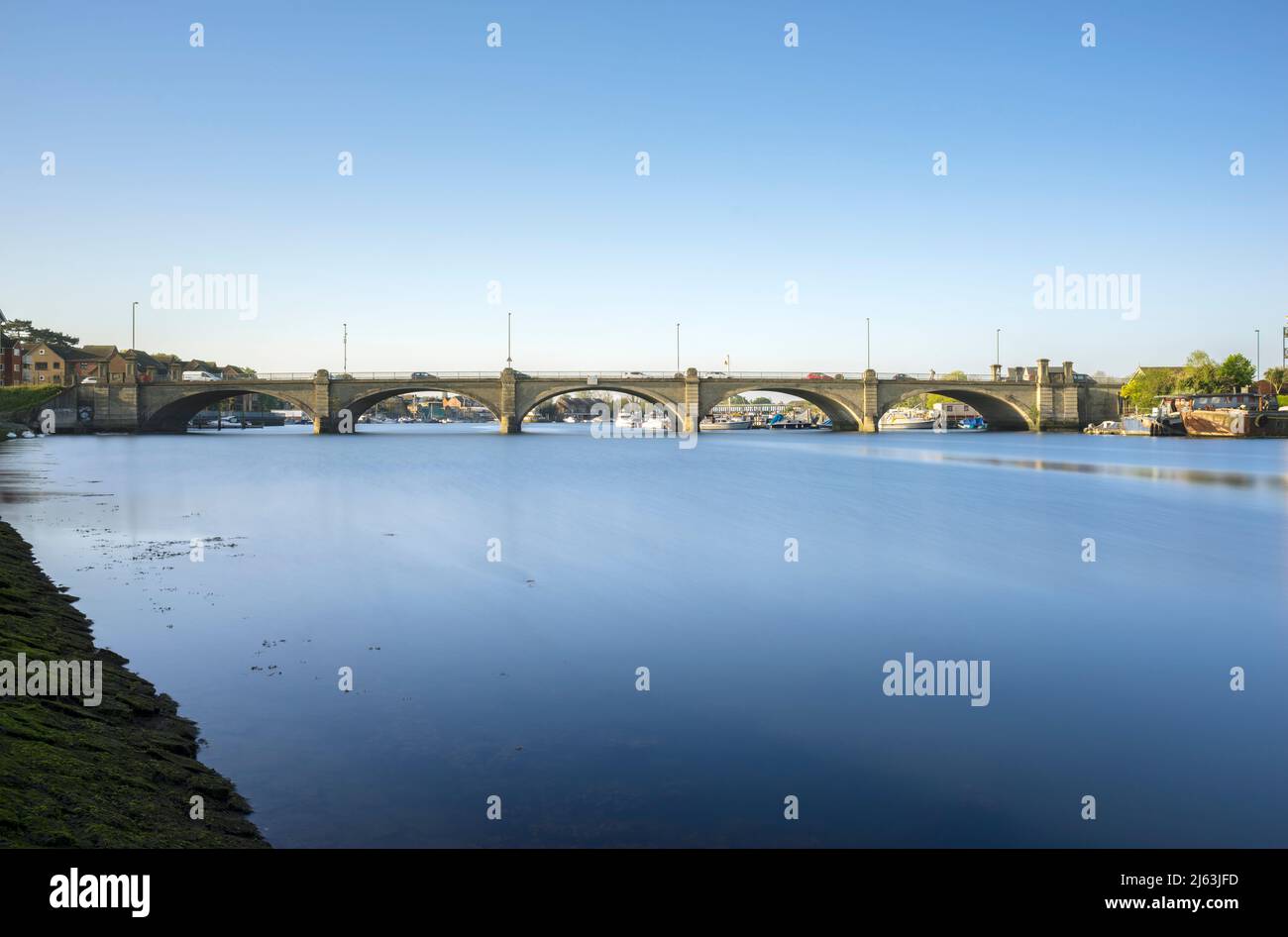 Cobden Bridge carries the A3035 road across the River Itchen, linking ...