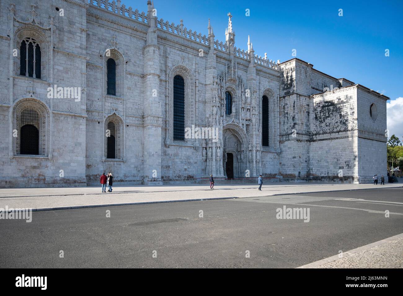 Iconic manueline gothic architecture hi-res stock photography and ...