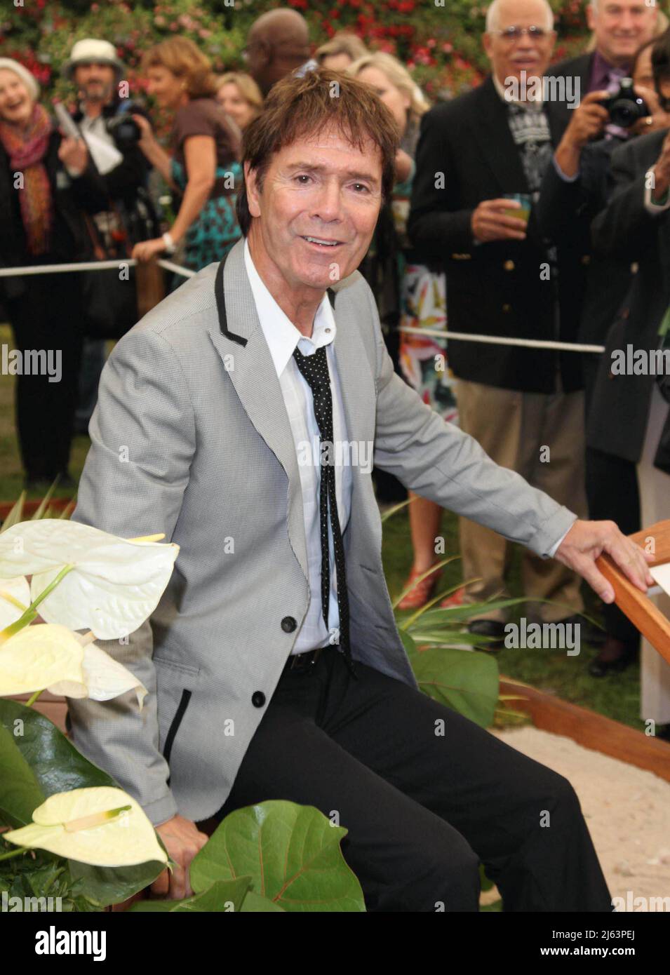 London, UK. Sir Cliff Richard at the RHS Chelsea Flower Show Press and ...