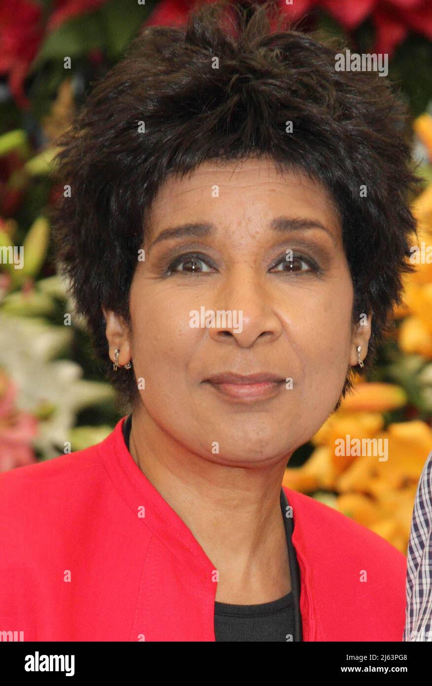 London, UK. Moira Stuart at the RHS Chelsea Flower Show Press and VIP ...
