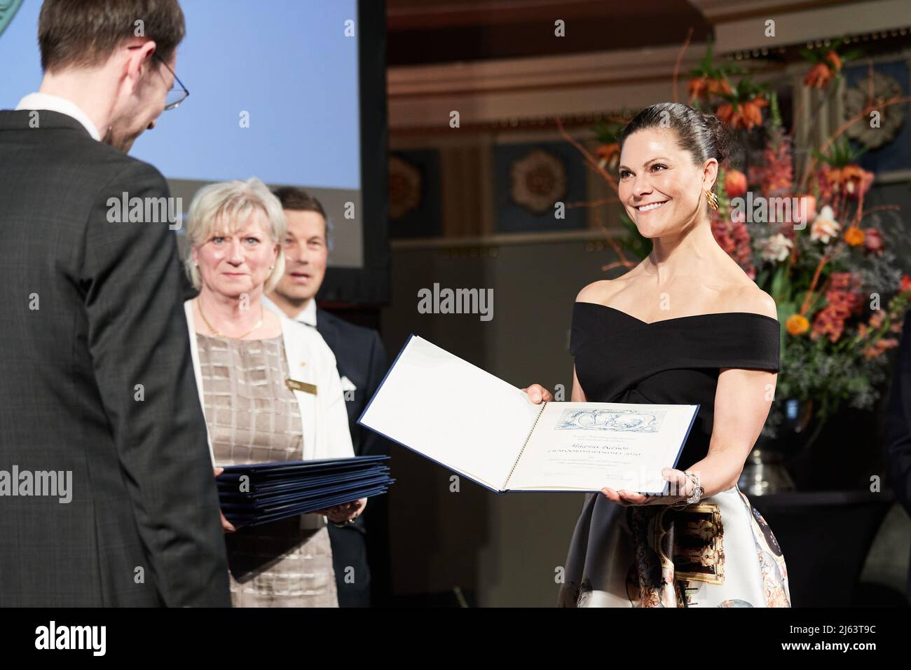 LUND 20220427 Crown Princess Victoria and Andrew Knoll, laureates in ...