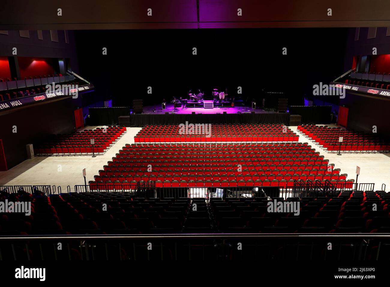 Bonus arena hull hi-res stock photography and images - Alamy