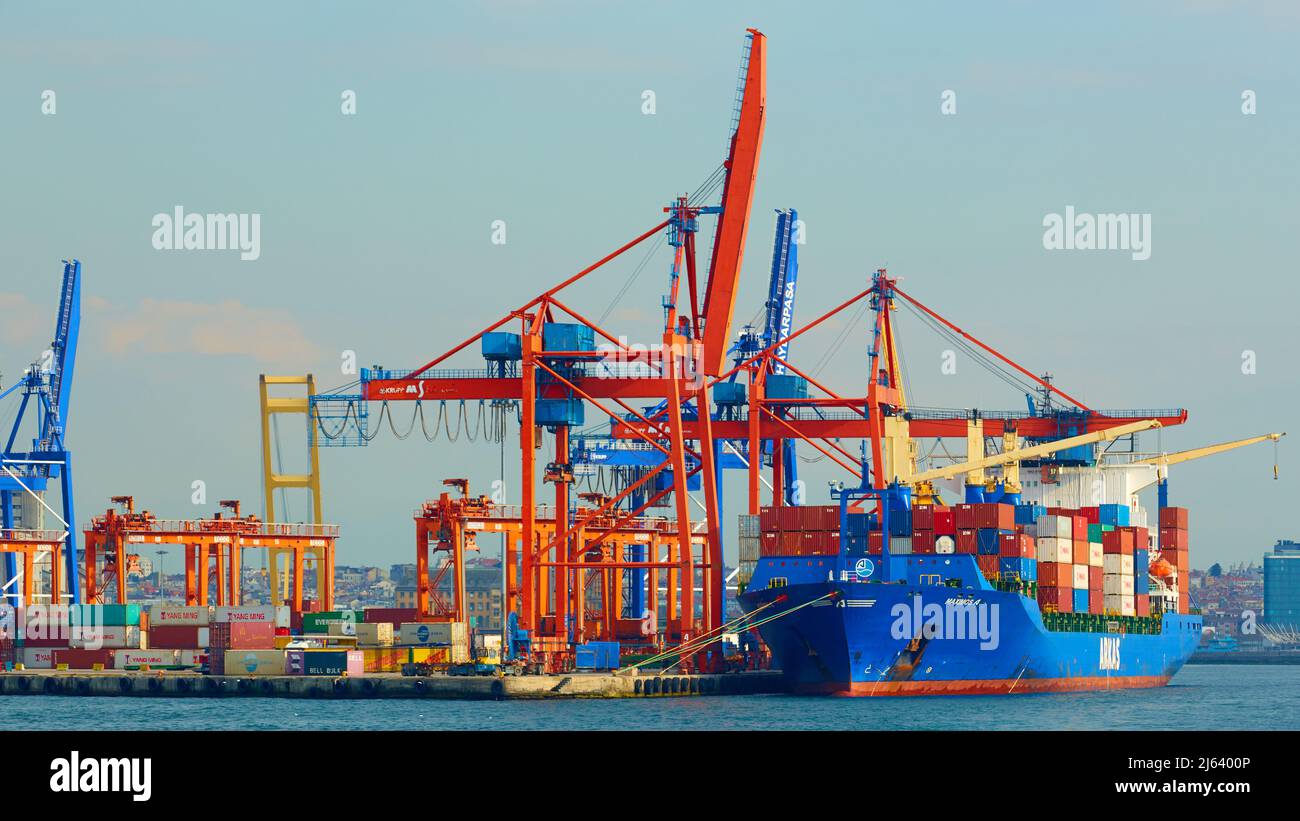 Istanbul, Turkey - 05.05.2022: Haydarpasa Port and Container Terminal ...