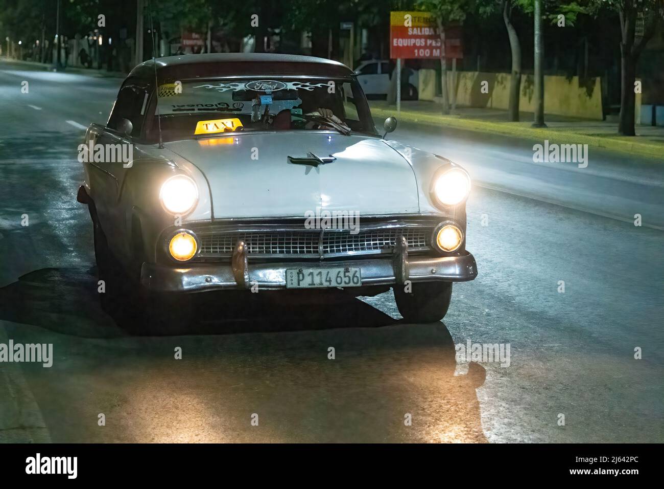 Vehicle headlight night driving hi-res stock photography and images - Alamy