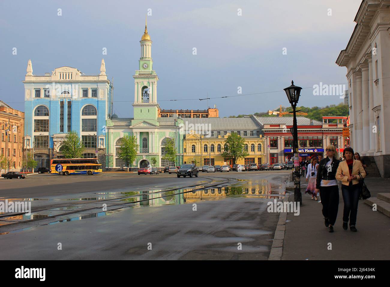 KIEV, UKRAINE - MAY 1, 2011: Kontraktova Square is one of the oldest ...
