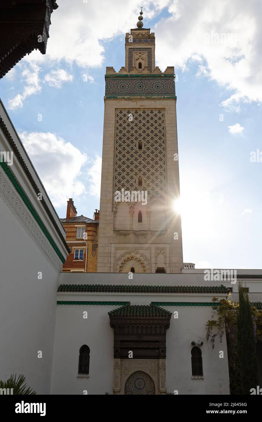 Great Mosque of Paris - Muslim temple in France. It was founded in 1926 ...