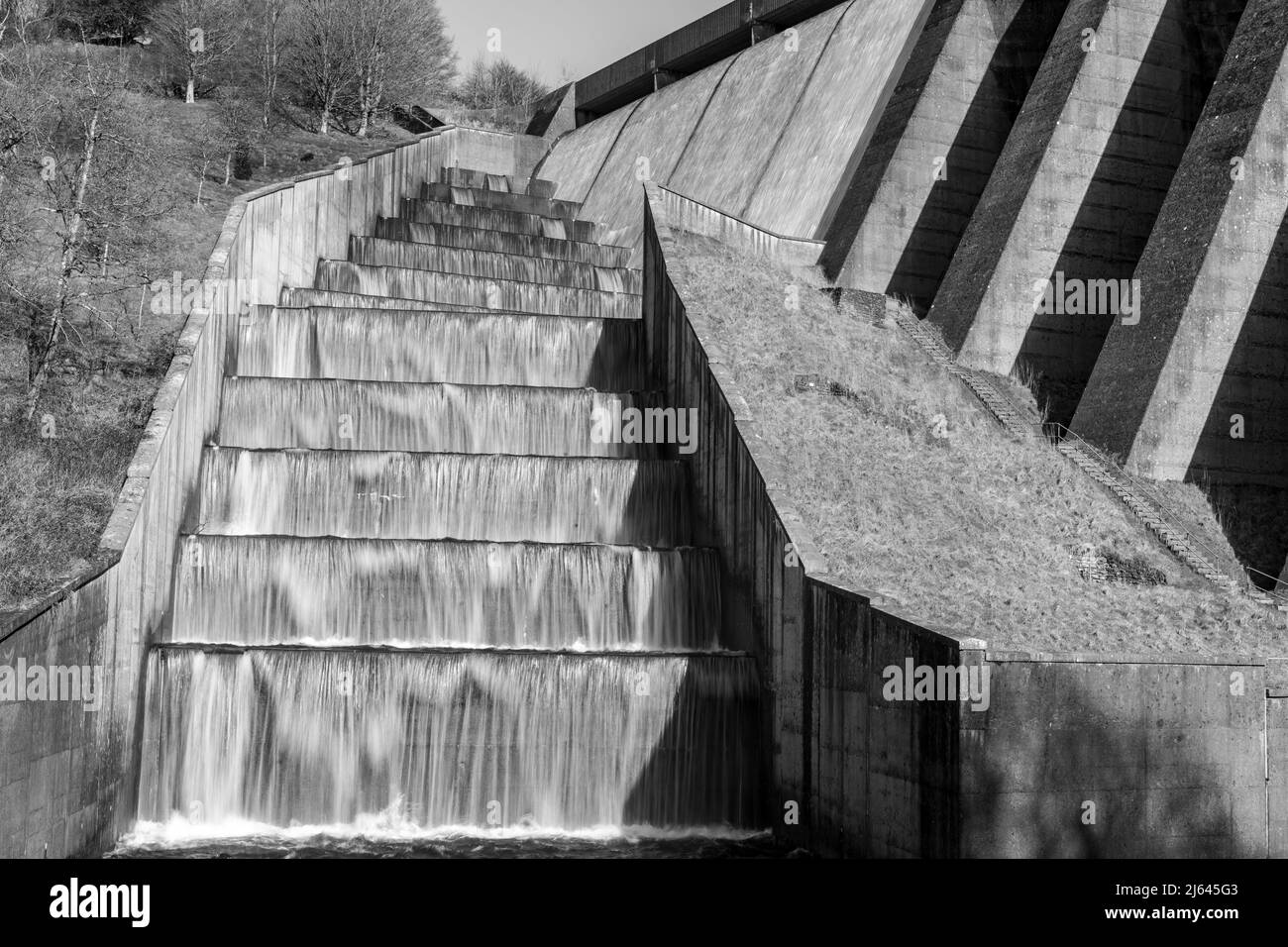 Long exposure of the waterfalls flowing over Wimbleball dam in Somerset ...