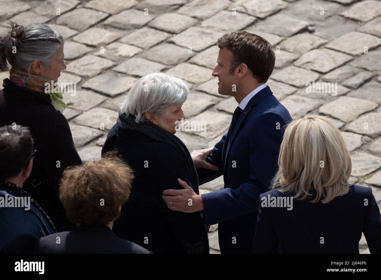 Paris, France. 27th Apr, 2022. French President Emmanuel Macron ...