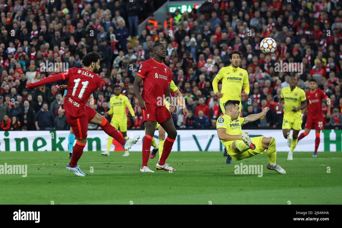 Liverpool villarreal anfield hi-res stock photography and images - Alamy