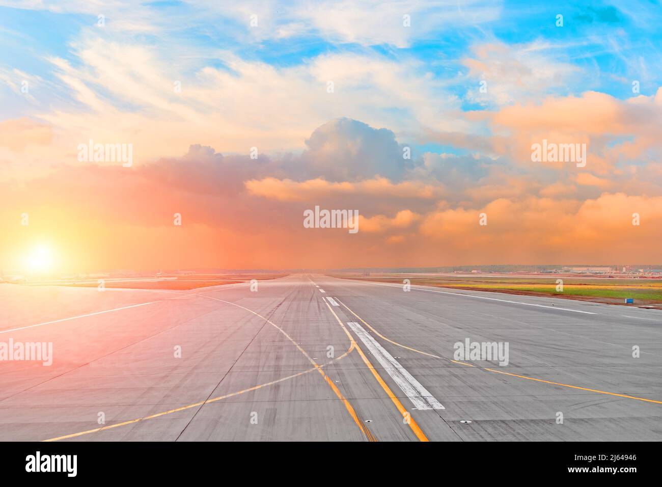 Business jet on runway, clouds hi-res stock photography and images - Alamy