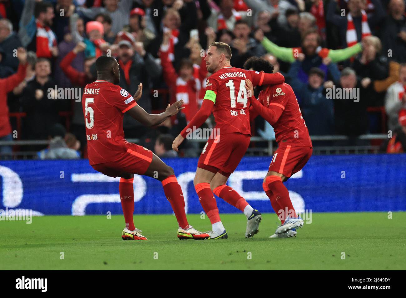 Liverpool celebrates scoring the opening goal hi-res stock photography ...