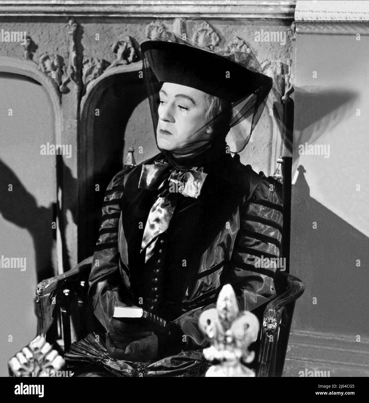 ALEC GUINNESS, KIND HEARTS AND CORONETS, 1949 Stock Photo - Alamy