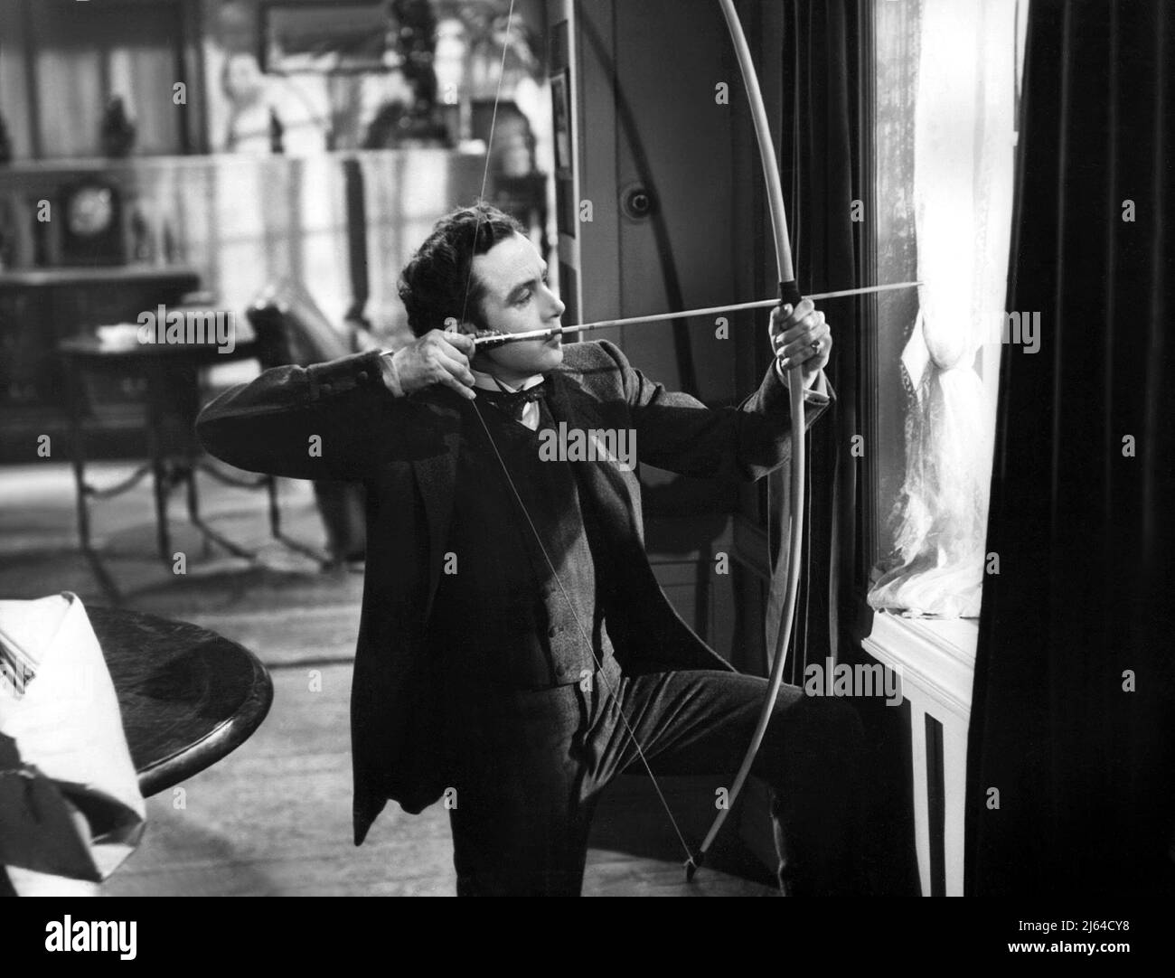 DENNIS PRICE, KIND HEARTS AND CORONETS, 1949 Stock Photo - Alamy